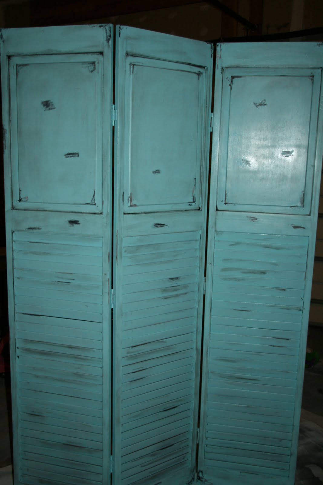 retropolitan: Old Bi-fold turned Partition Reveal