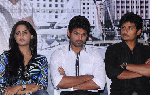 Entire Cinema Gallery - Movie Posters, Movie Gallery, Movie Stills ...