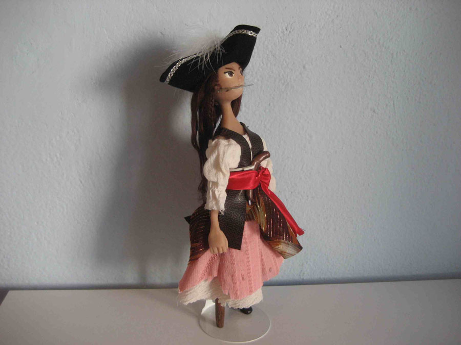 Saucy Dolls: Pirate doll 1
