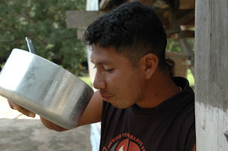 Chez les Wayanas: C'est la fête