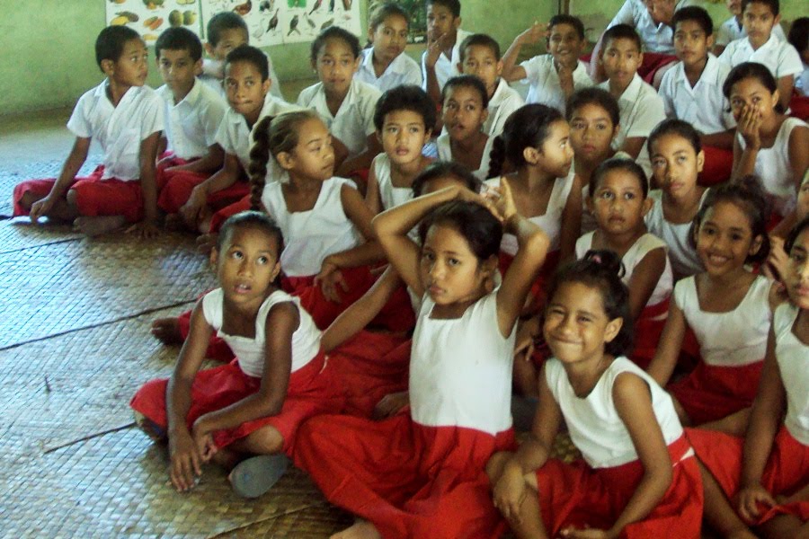 Matt's Samoa Blog: Primary School Tour