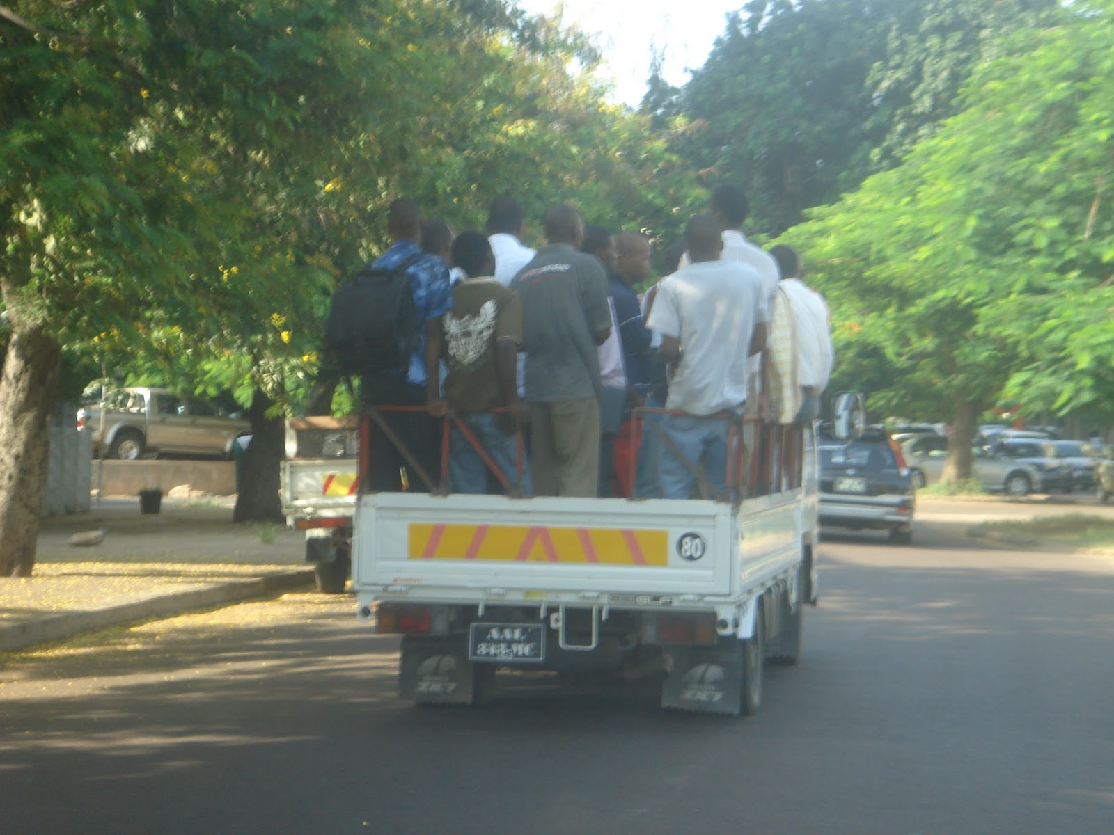 MOÇAMBIQUE A TRANSPORTAR