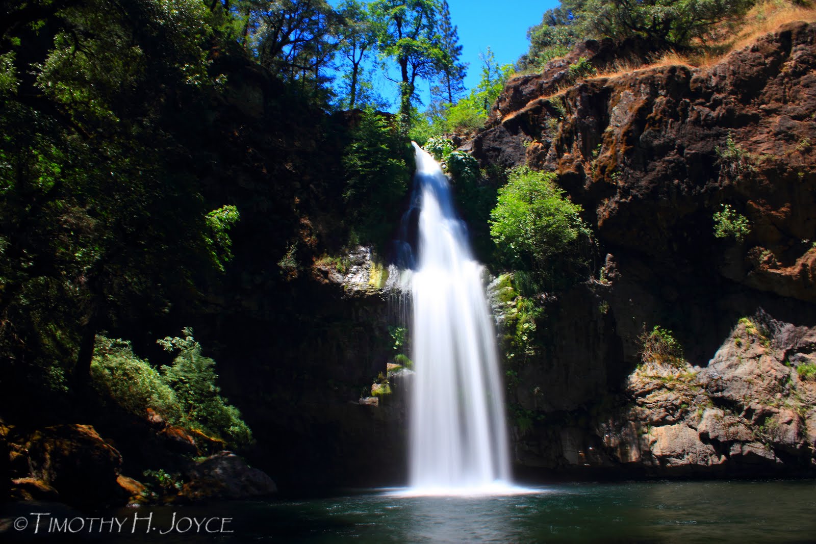 The Photographer's Journal: Potem Falls, Shasta-Trinity National Forest