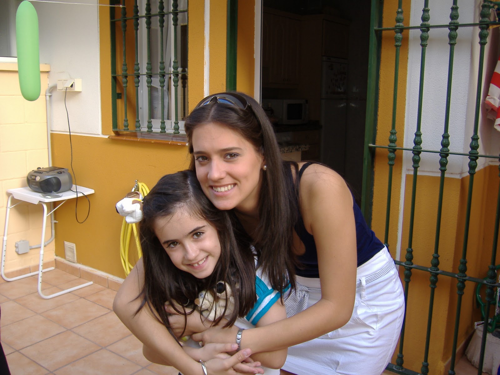 todos juntos: MIS PRIMAS