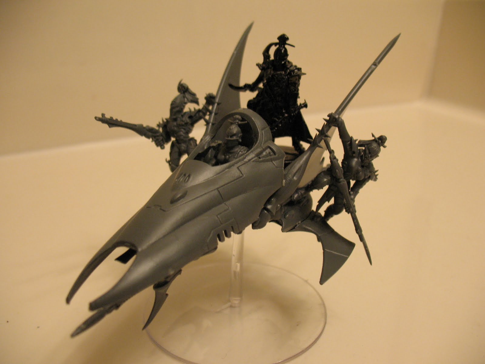 I roll Boxcars: Dark Eldar Venom conversion