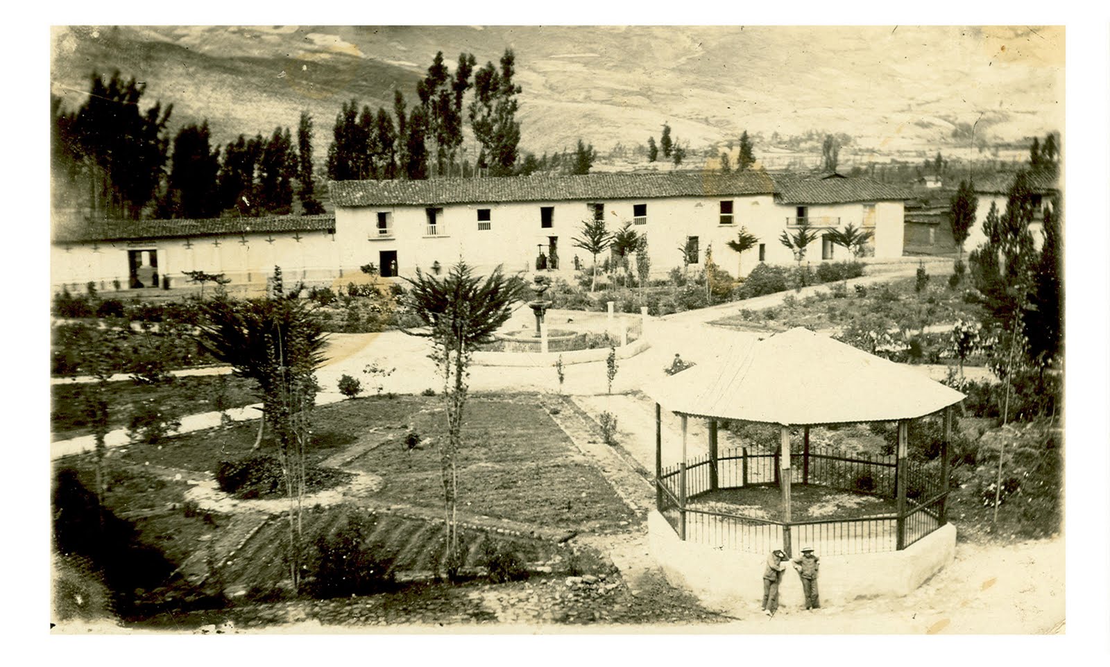 Celendín Pueblo Mágico: PEQUEÑA HISTORIA: La Plaza Original de Celendín