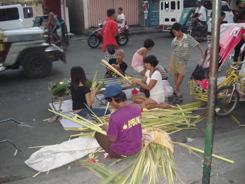 Life is Fun: Palm Sunday or Linggo ng Palaspas
