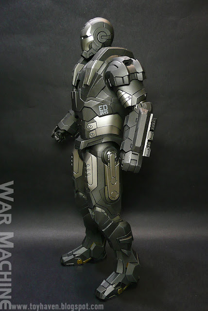 toyhaven: Hot Toys War Machine Collectible Figure REVIEW 1