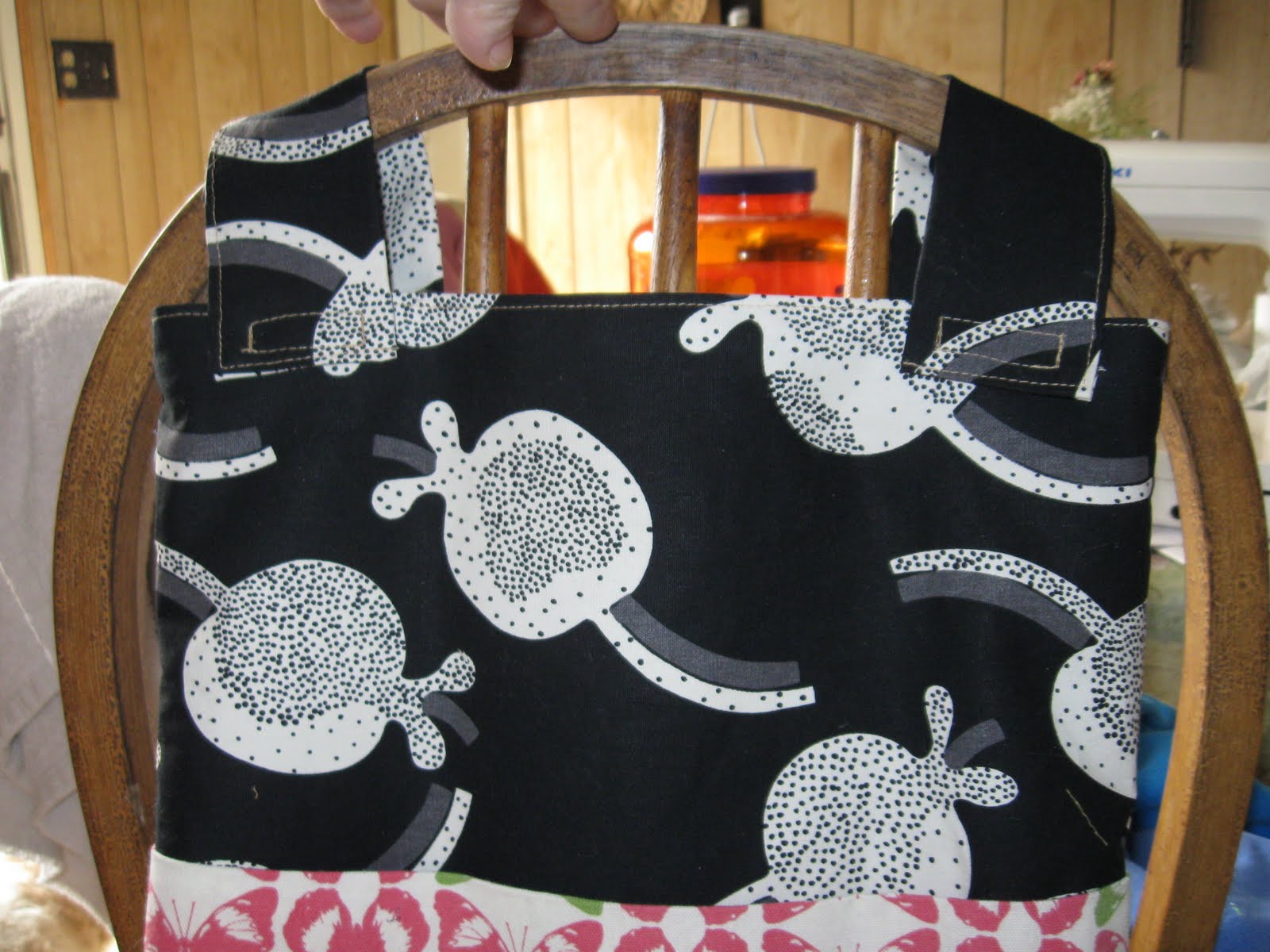 quilting according to annette: Walker bag tutorial