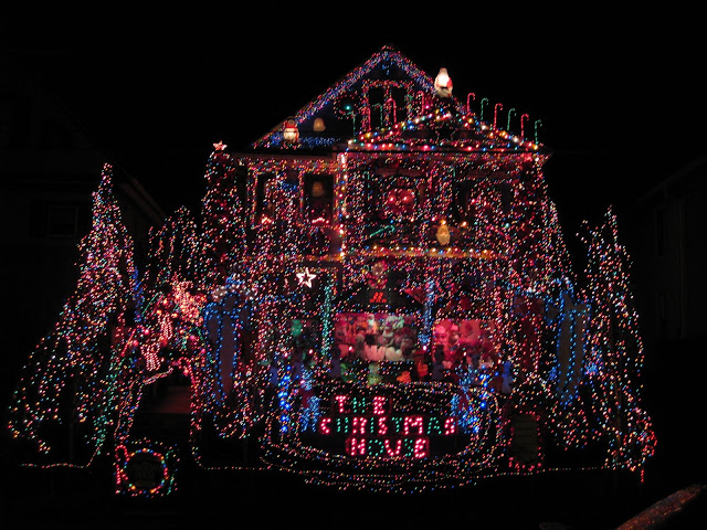 A Picture, a Day: The Christmas House