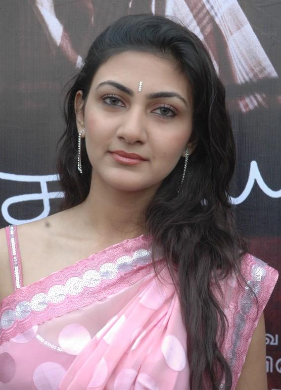 Actress Neelam Hot Photo Gallery | .Today Cinenews- Tamil Hindi Telugu ...