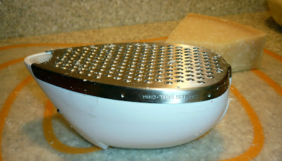 Good Looking Home Cooking: Mouse Cheese Grater