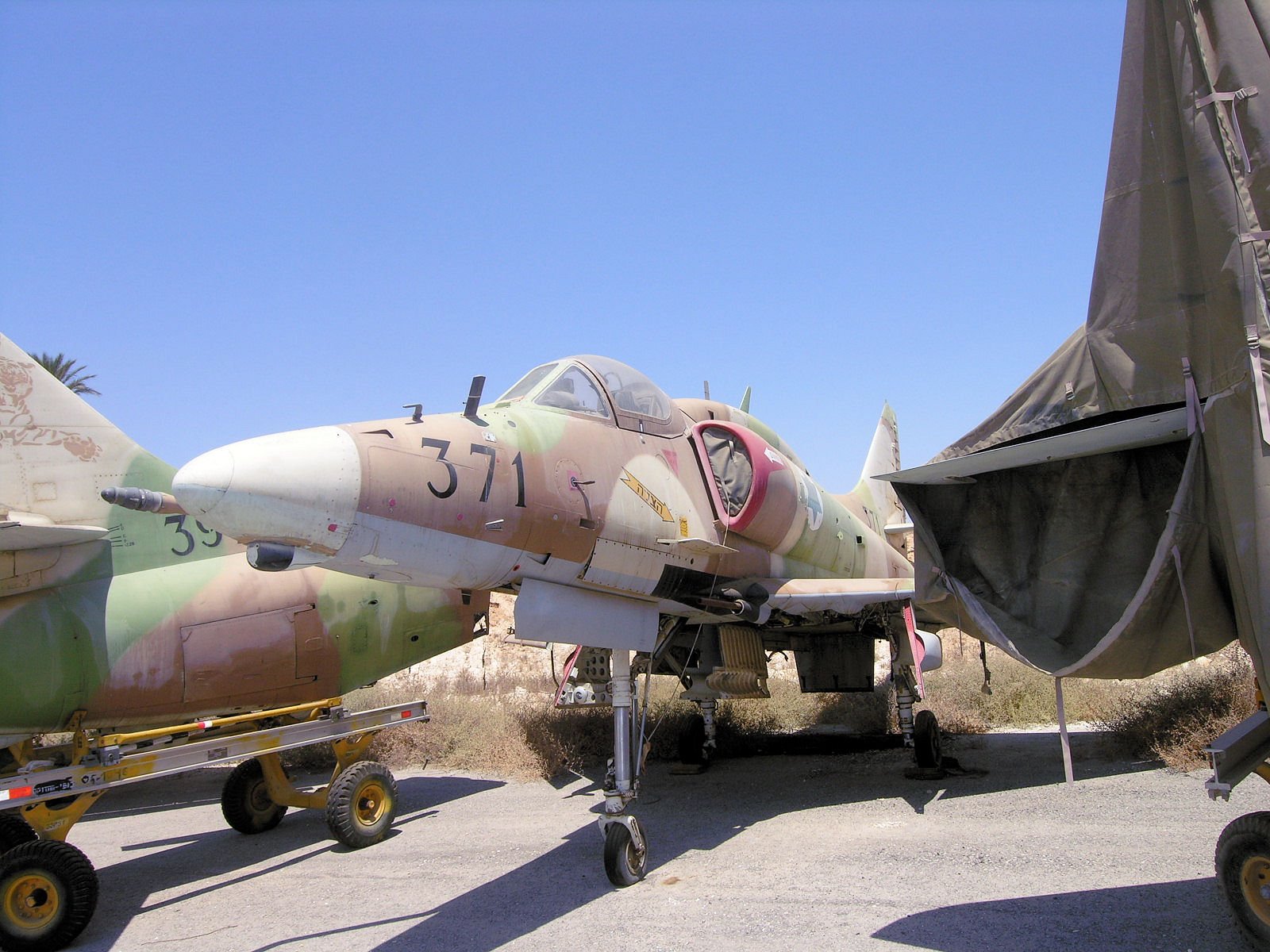 Un samurai errante: A-4N Skyhawk, TA-4 "Ayit" de la Fuerza Aérea Israelí
