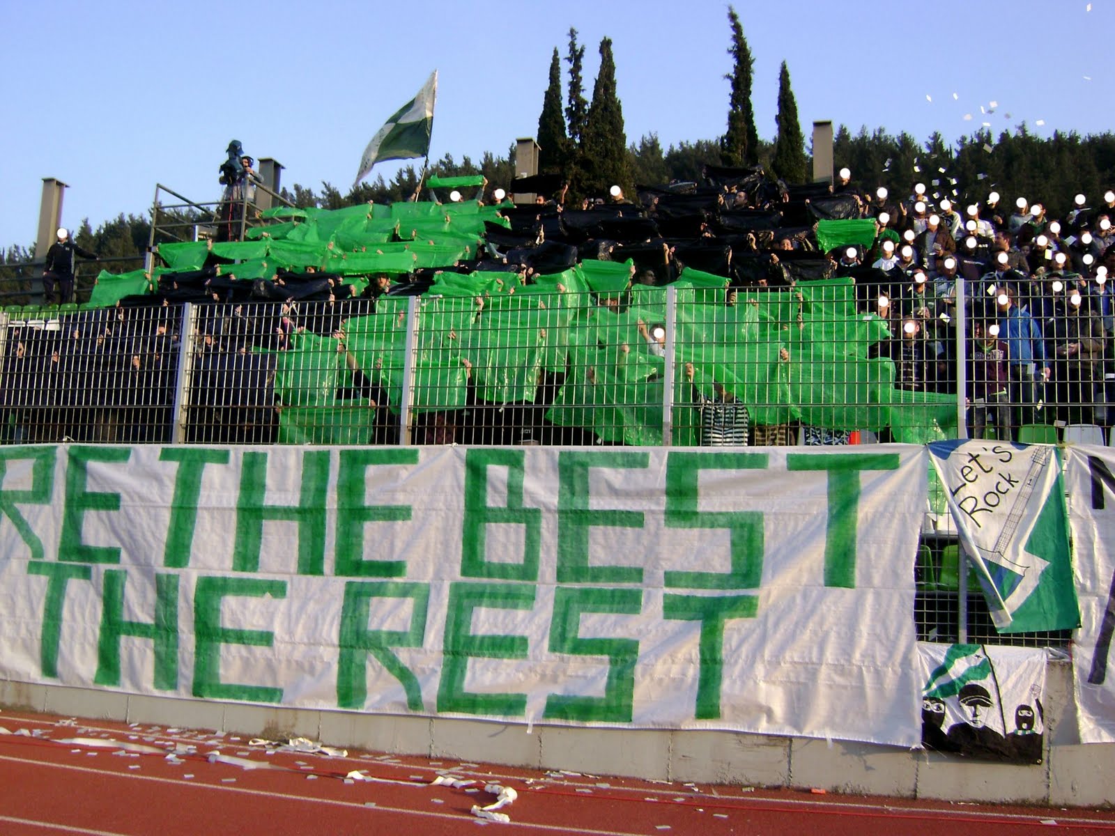 Levadiakos Gate 1. Η ΦΩΝΗ ΤΩΝ ΟΠΑΔΩΝ ΤΟΥ Α.Π.Ο.Λ.: Λεβαδειακός-άεκ