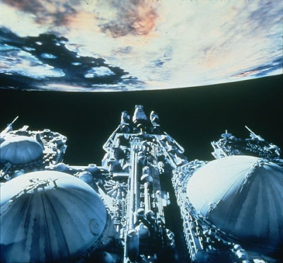 Exfanding Your Horizons: Alien: Science-Fearction