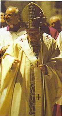 The Pinoy Catholic: All About the Pallium