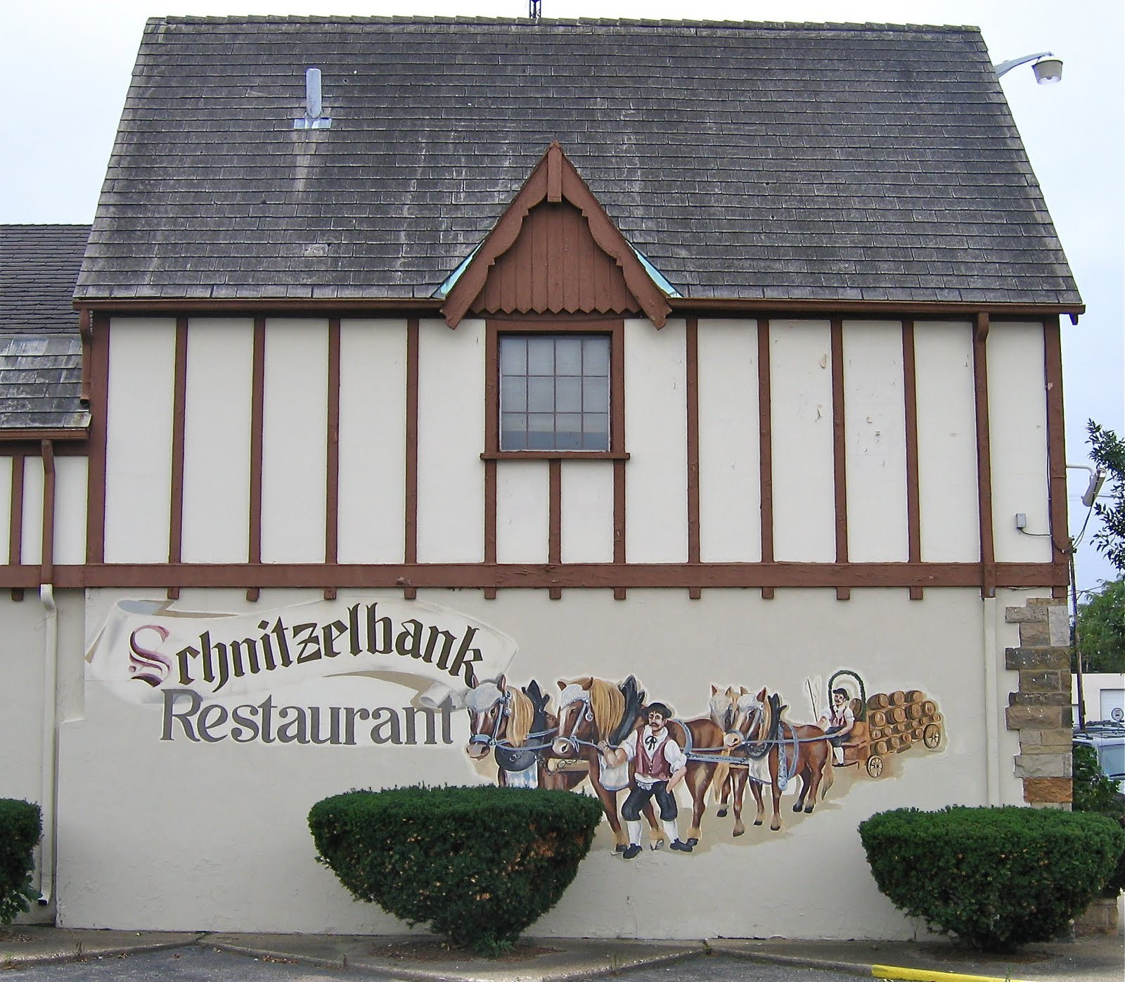 the Schnitzelbank - Eat 2 Gather