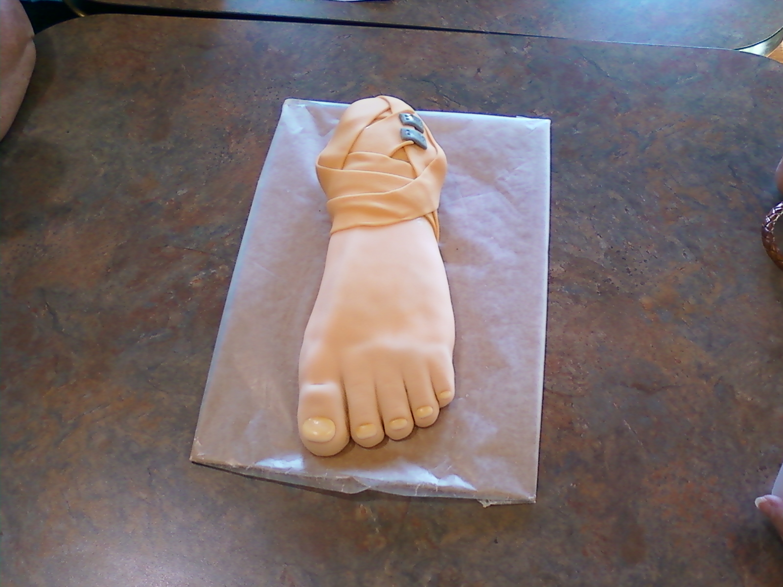 GORGEous Cakes by Kris: FOOT Cake!