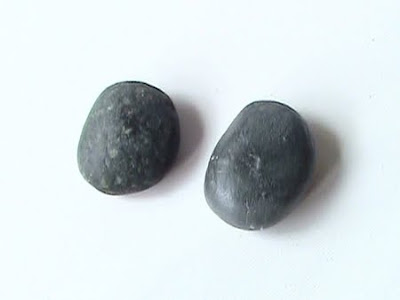 Polymer Clay Bytes! - Tina Holden's Beadcomber: Imitative Beach Pebble ...