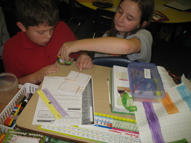 The Harris Hoppenings: The Sense of Touch-Science Experiment