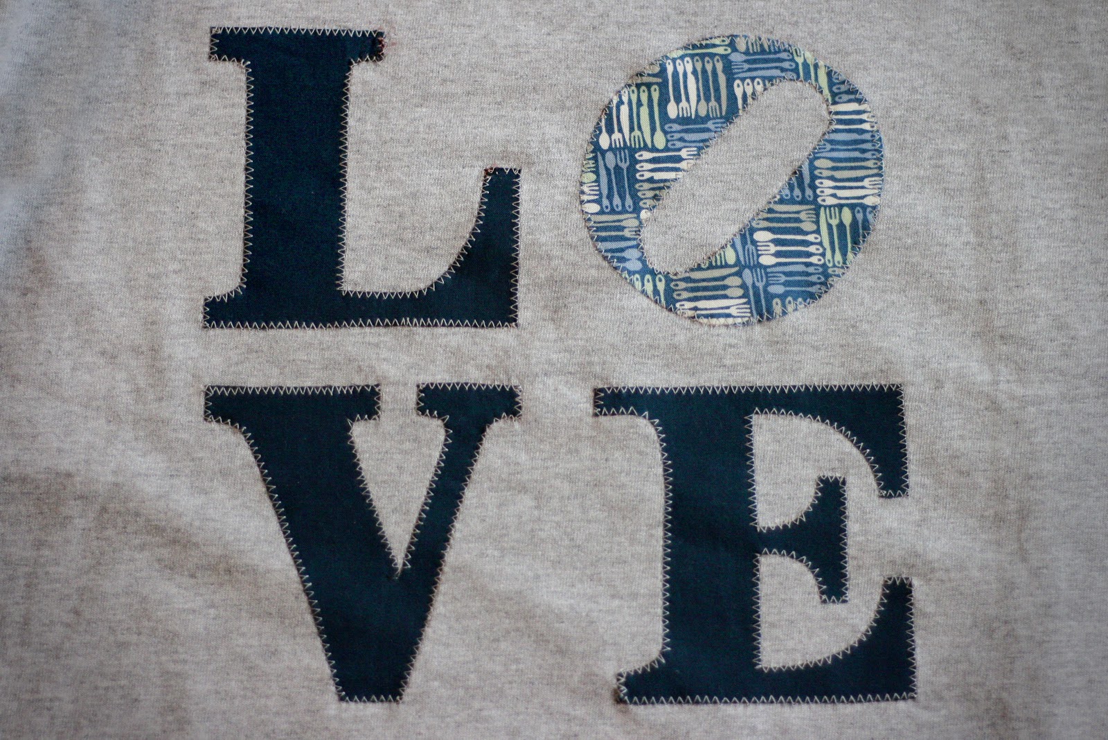 How to Make a Simple LOVE Shirt? Short & Sweet - Craftbuds