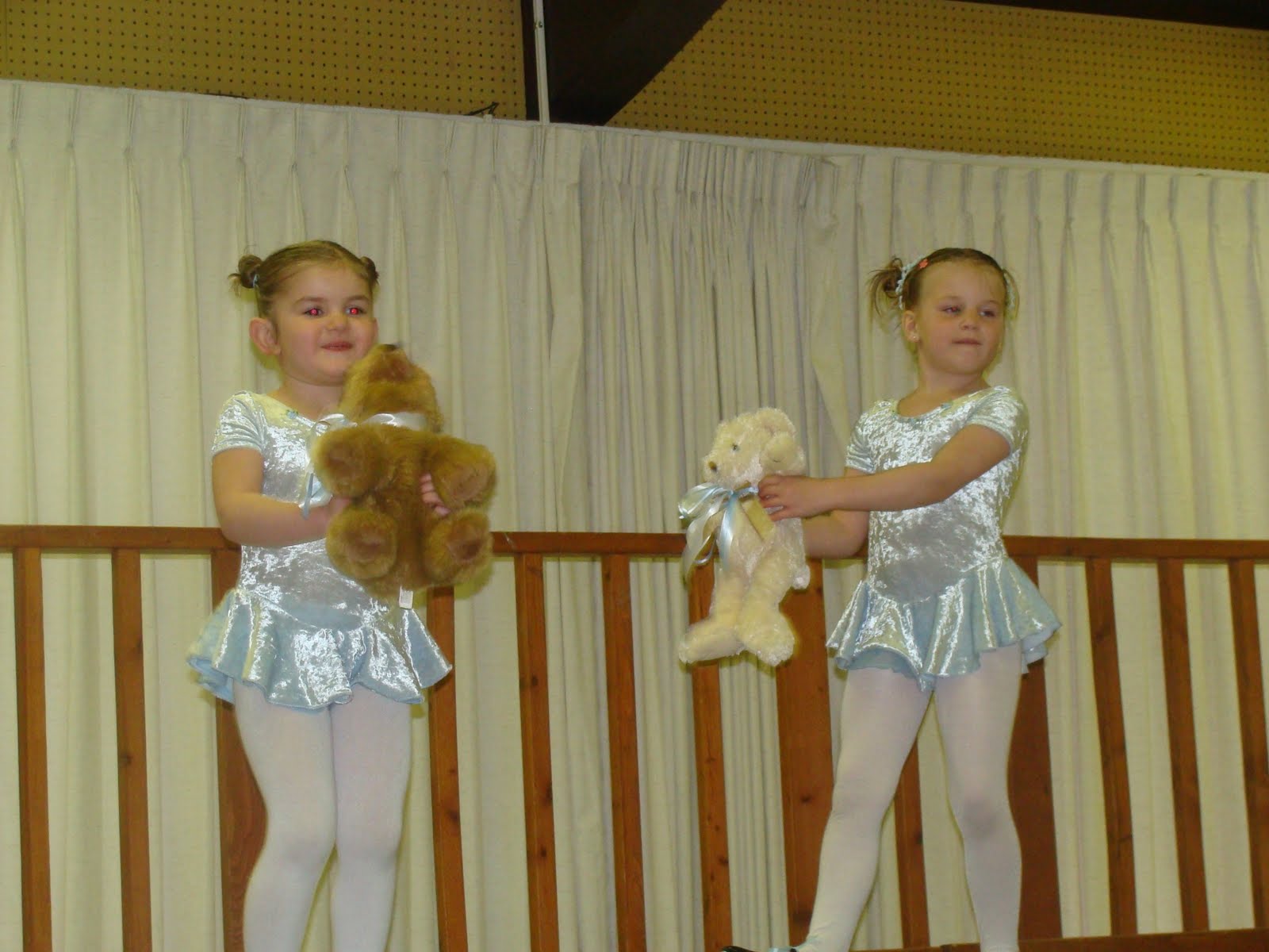 The Stephens Fam: Kates teddy bear dance