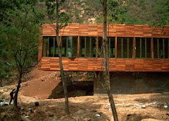 Architectural Design 3 - Project 1, Suitcase House