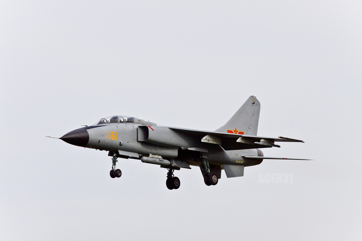 EL HANGAR DE TJ: JH-7 VARIACIONES SOBRE UN TEMA