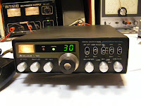 KOLEKSI CB: RADIO CB SSB 120 CH MIDLAND 7001
