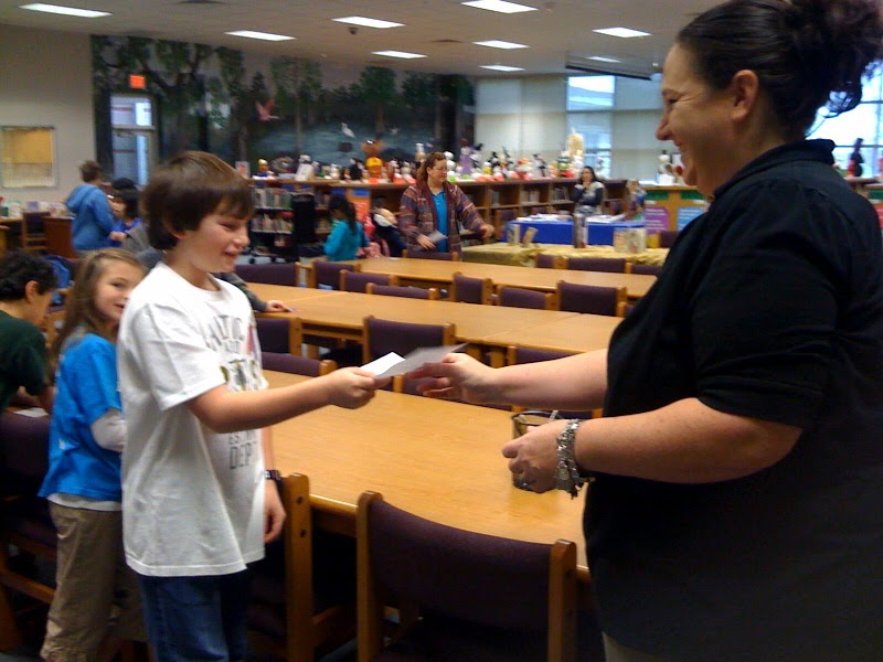 Gator Bites: Bluebonnet Voting at Gilmore Elementary