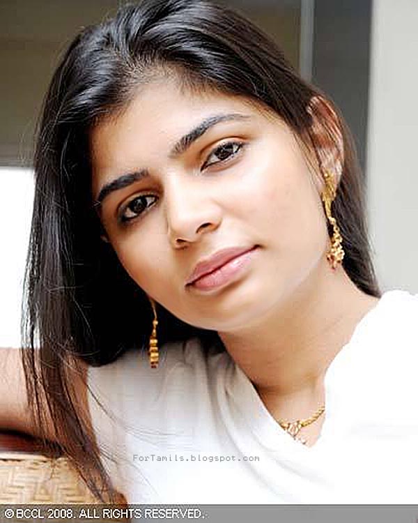 ForTamils . Blogspot. Com: Chinmayee Singer