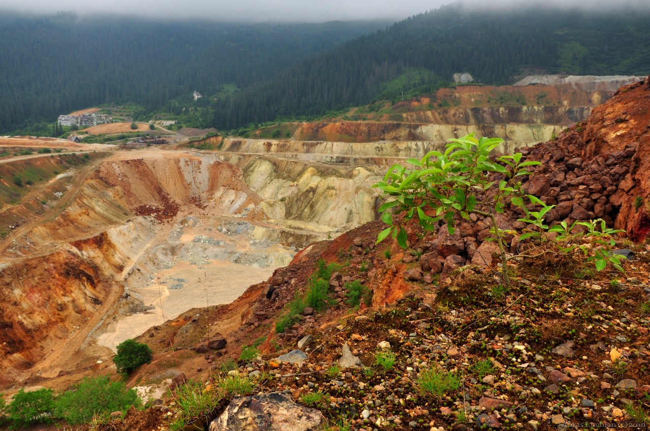 fotostory: Exploatarea de sulf Calimani