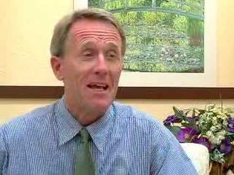 Moline Memories : Lawrence Eyre Can Sing for His Supper Again