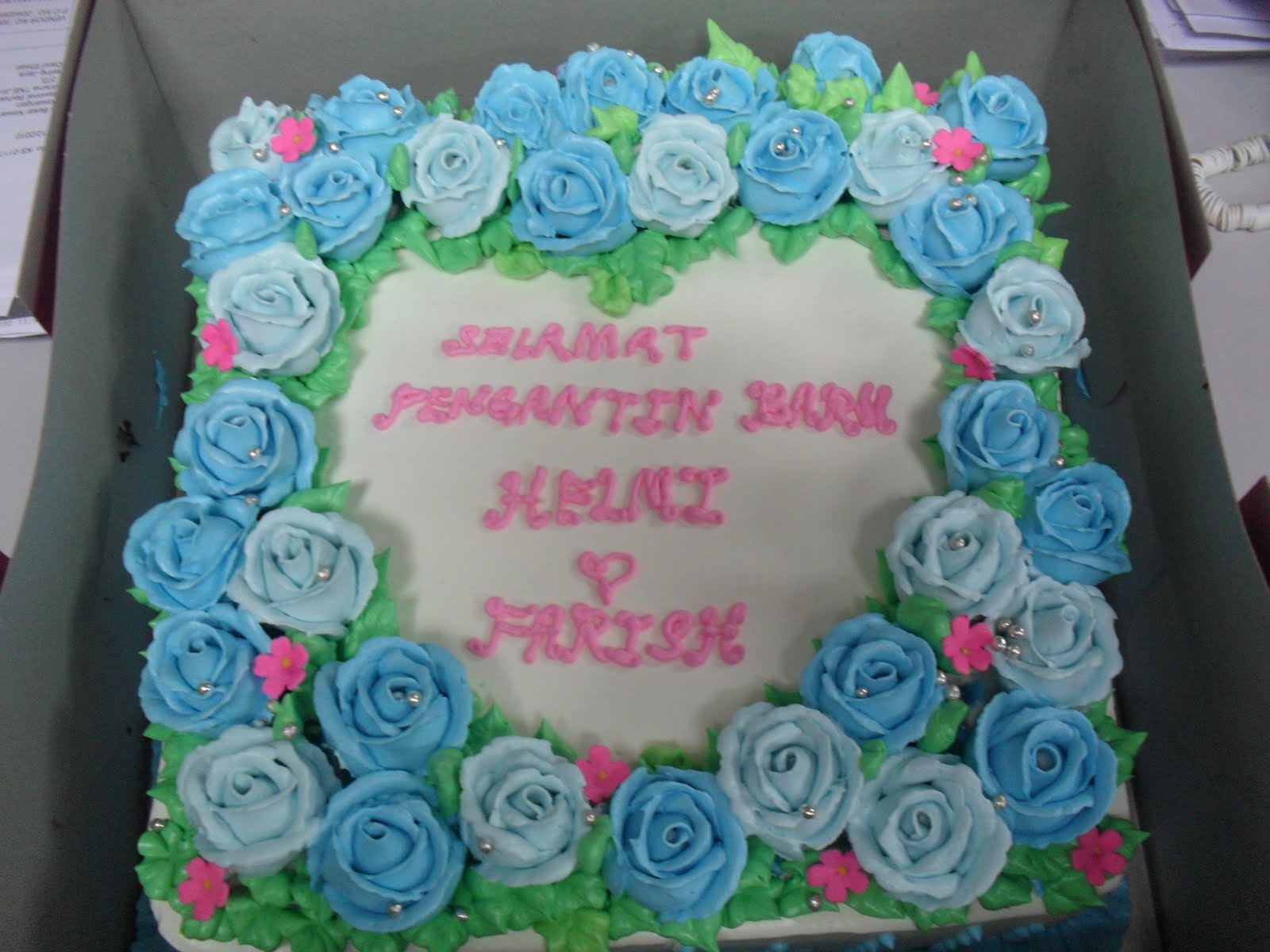 ..:Anissya Cakes:..: kek hantaran tema biru turqoise