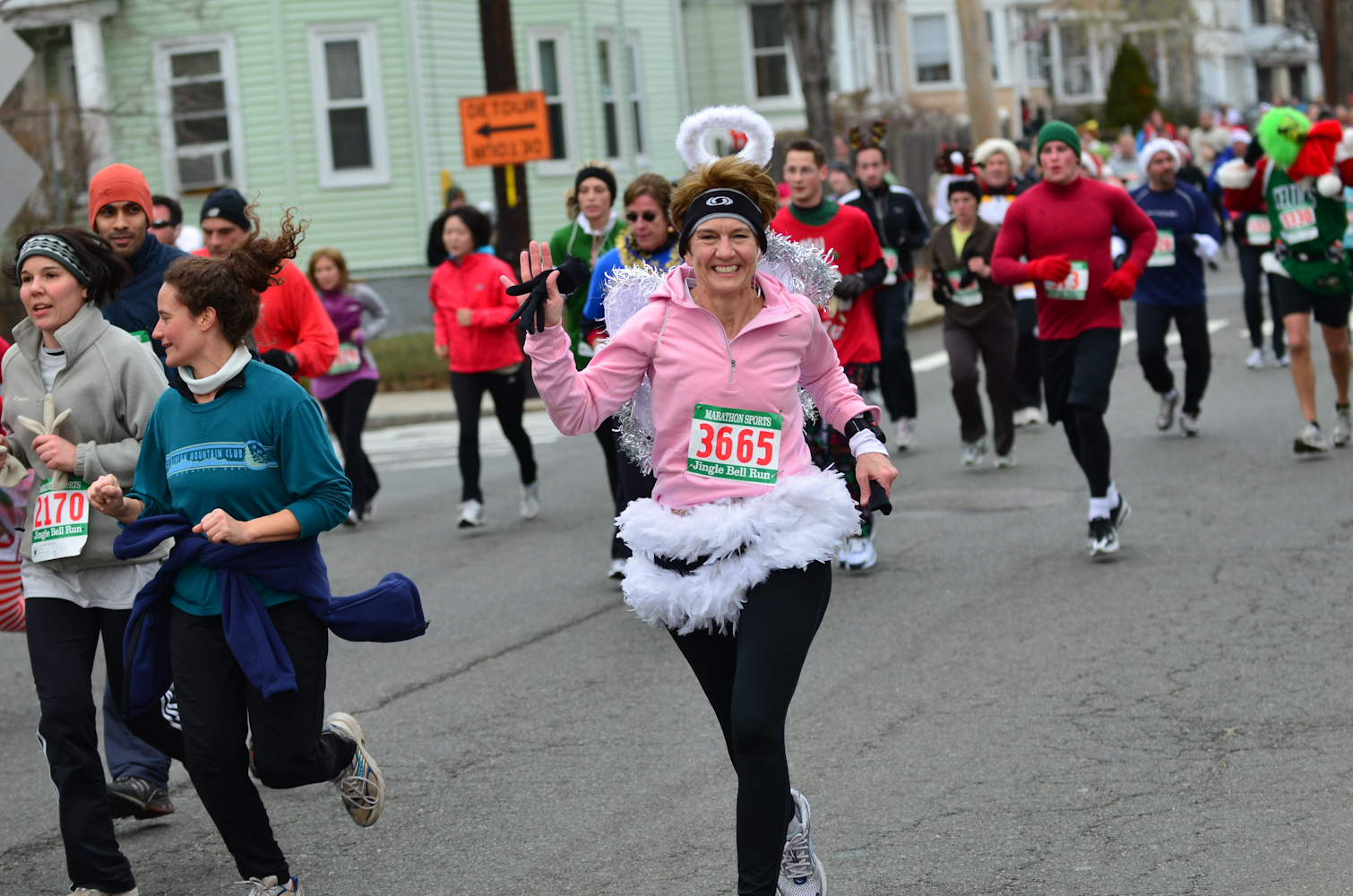 Little French Cat Musings: At the 4th Somerville Jingle Bell 5K Run ...