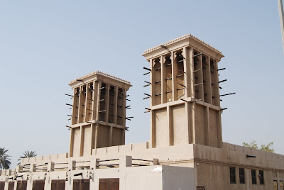 Rickety roofs in the Rocks : r/sydney