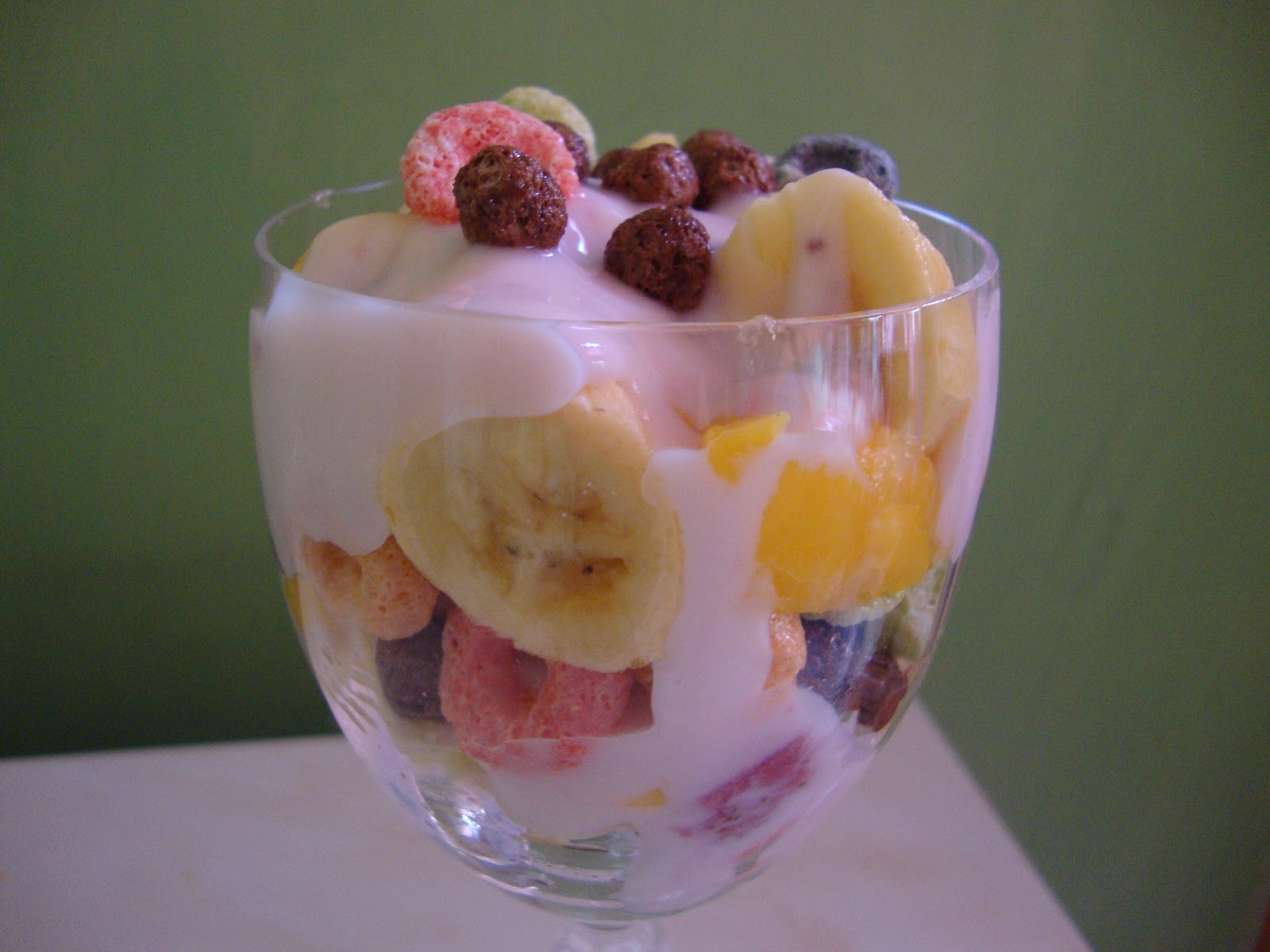 Recipes from my humble kitchen: Fruity Yogurt Parfait