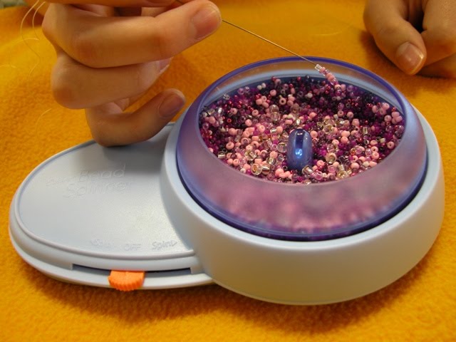 Beads Jewelry Supplies – Amazing Tips on Needles and Bead Spinners