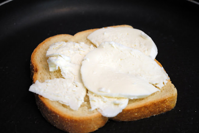 "The Special" Grilled Pesto & Mozzarella Sandwich - Simply Scratch