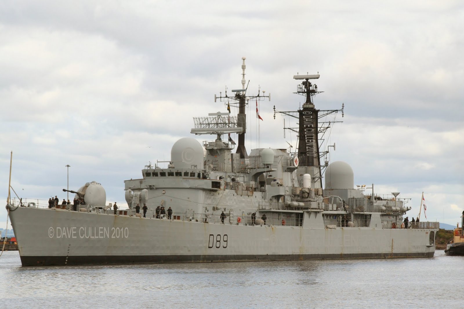 Warships and Auxiliaries: Hms Exeter