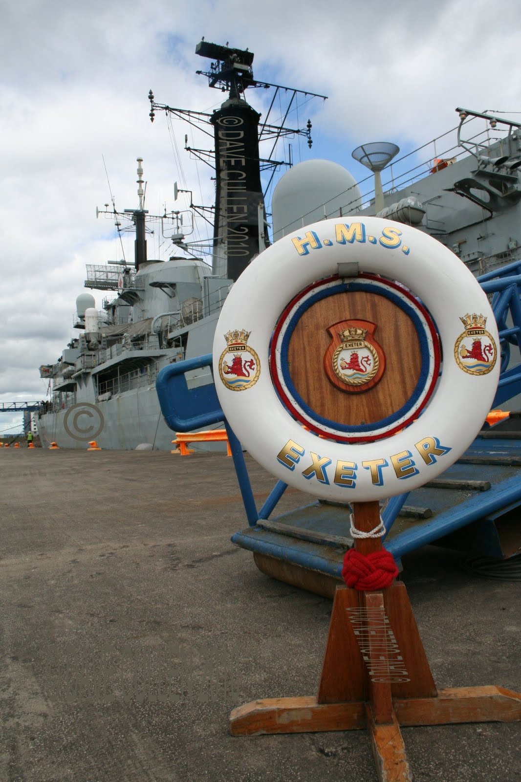 Warships and Auxiliaries: Hms Exeter