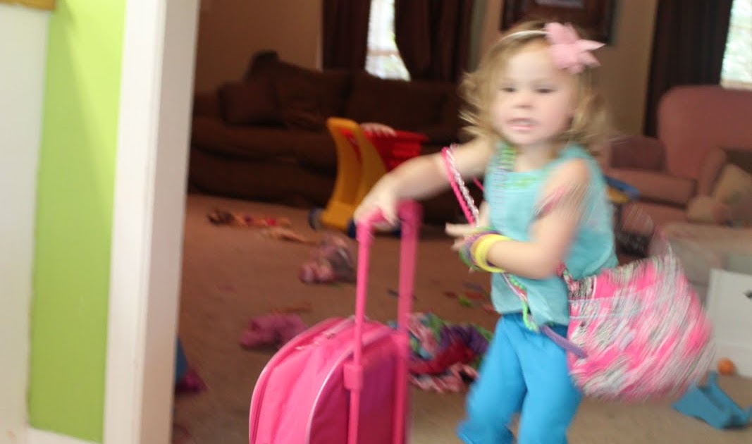 Mojoy: My child and her accessories!