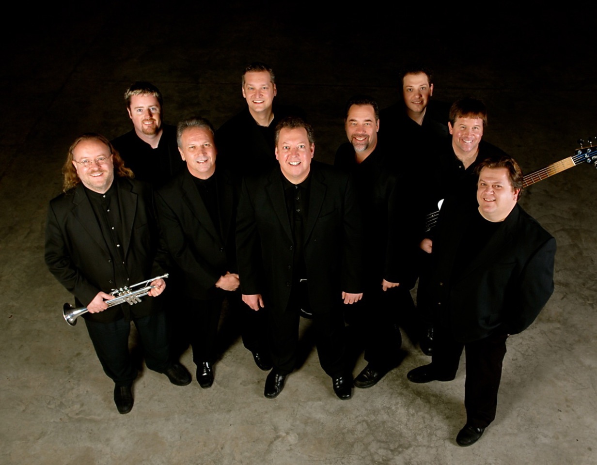 Shoreline Area News: Swingin' Summer Eve features Freddy Pink