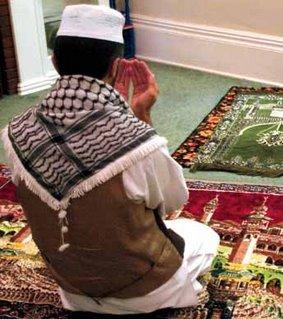 Man doing Dua after Salaah - Islamic Wallpapers, Kaaba, Madina, Ramadan ...