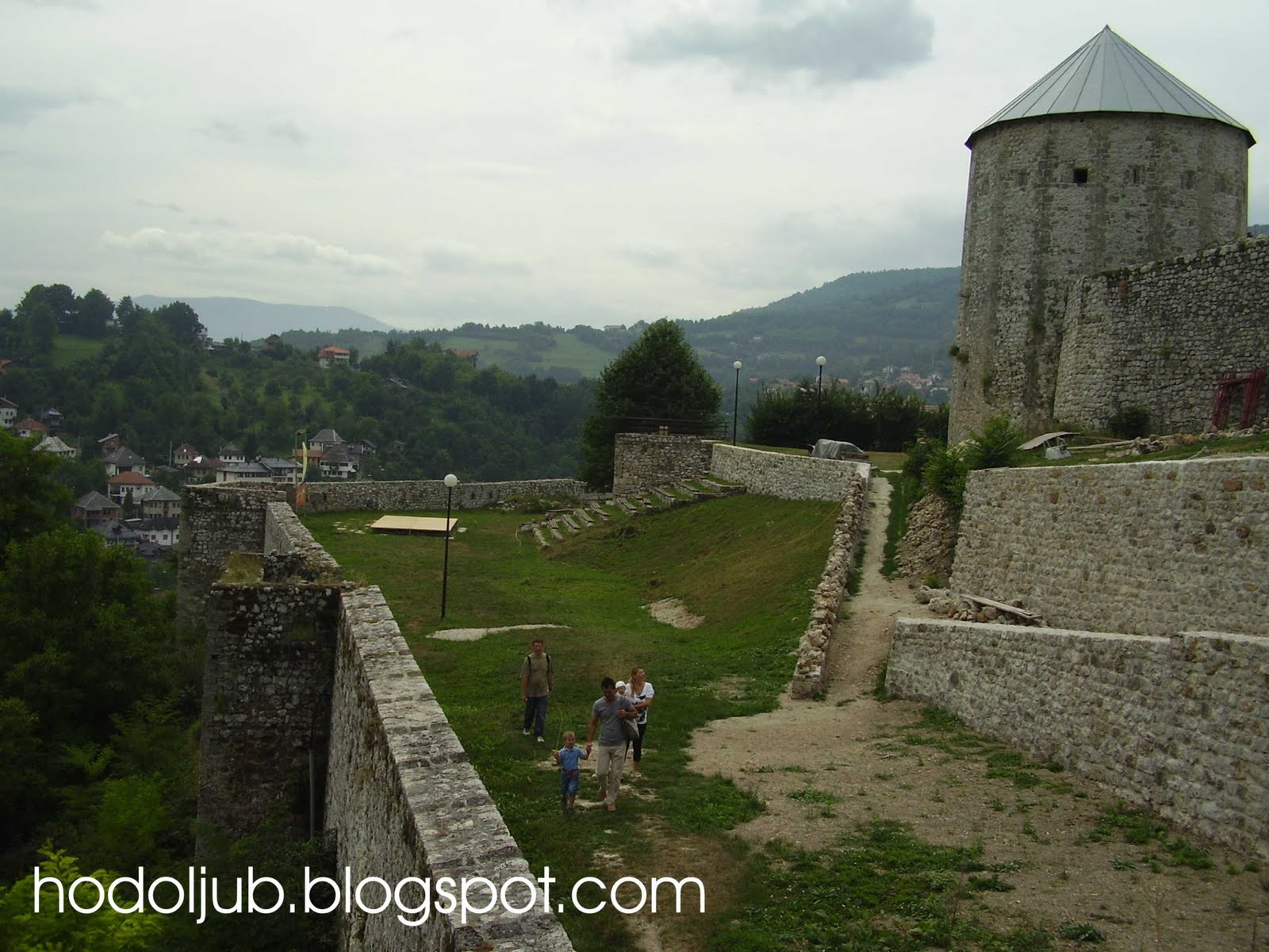 hodoljub: Ah, što mi se Travnik zamaglio