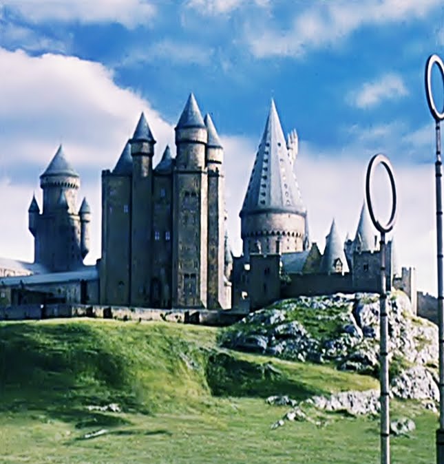 Hey Harry Potter !: Escola de Magia e Bruxaria de Hogwarts Hey Harry Potter !: Escola de Magia e Bruxaria de Hogwarts