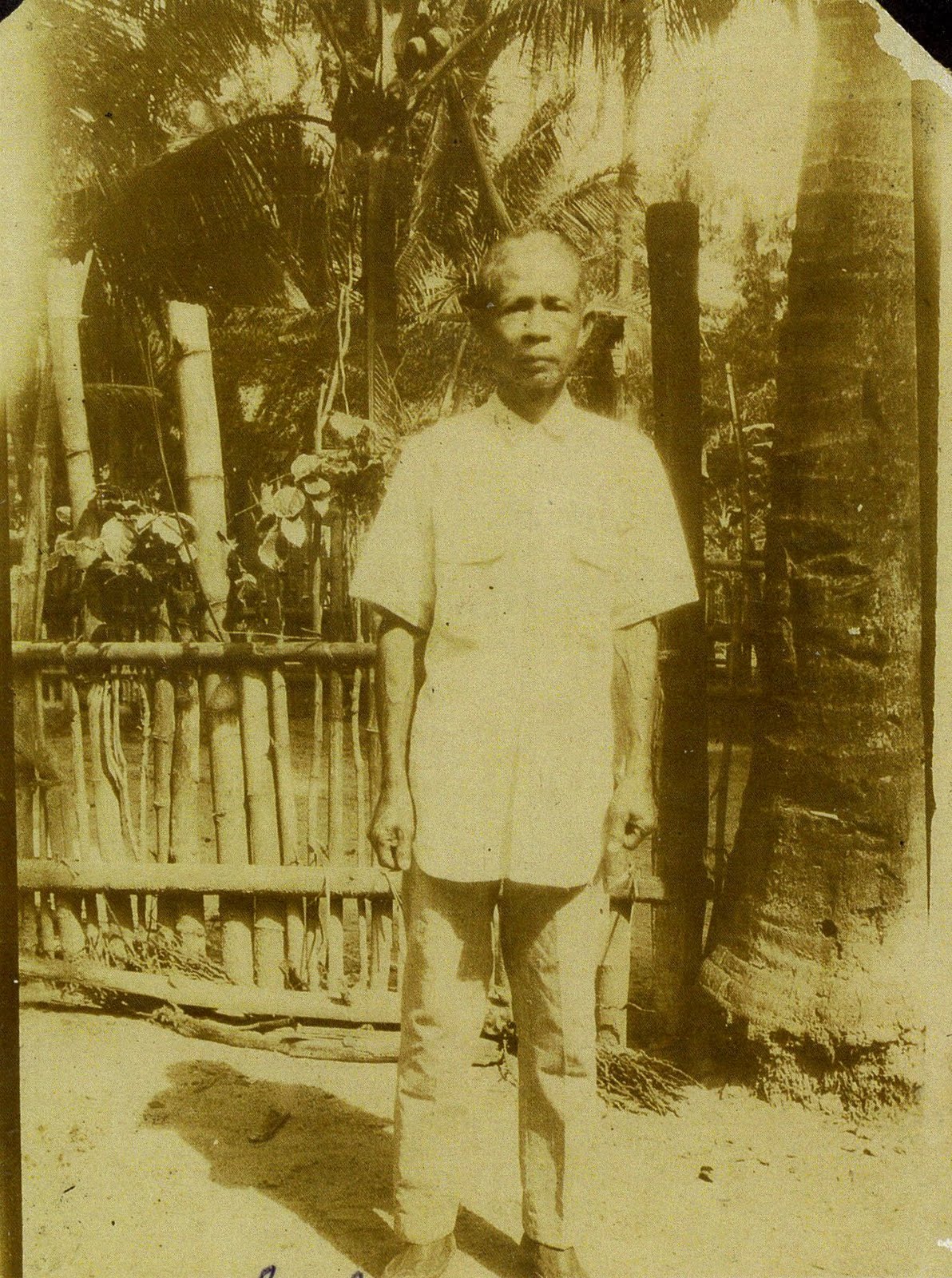 Juan Labrador's Instagram, Twitter & Facebook on IDCrawl