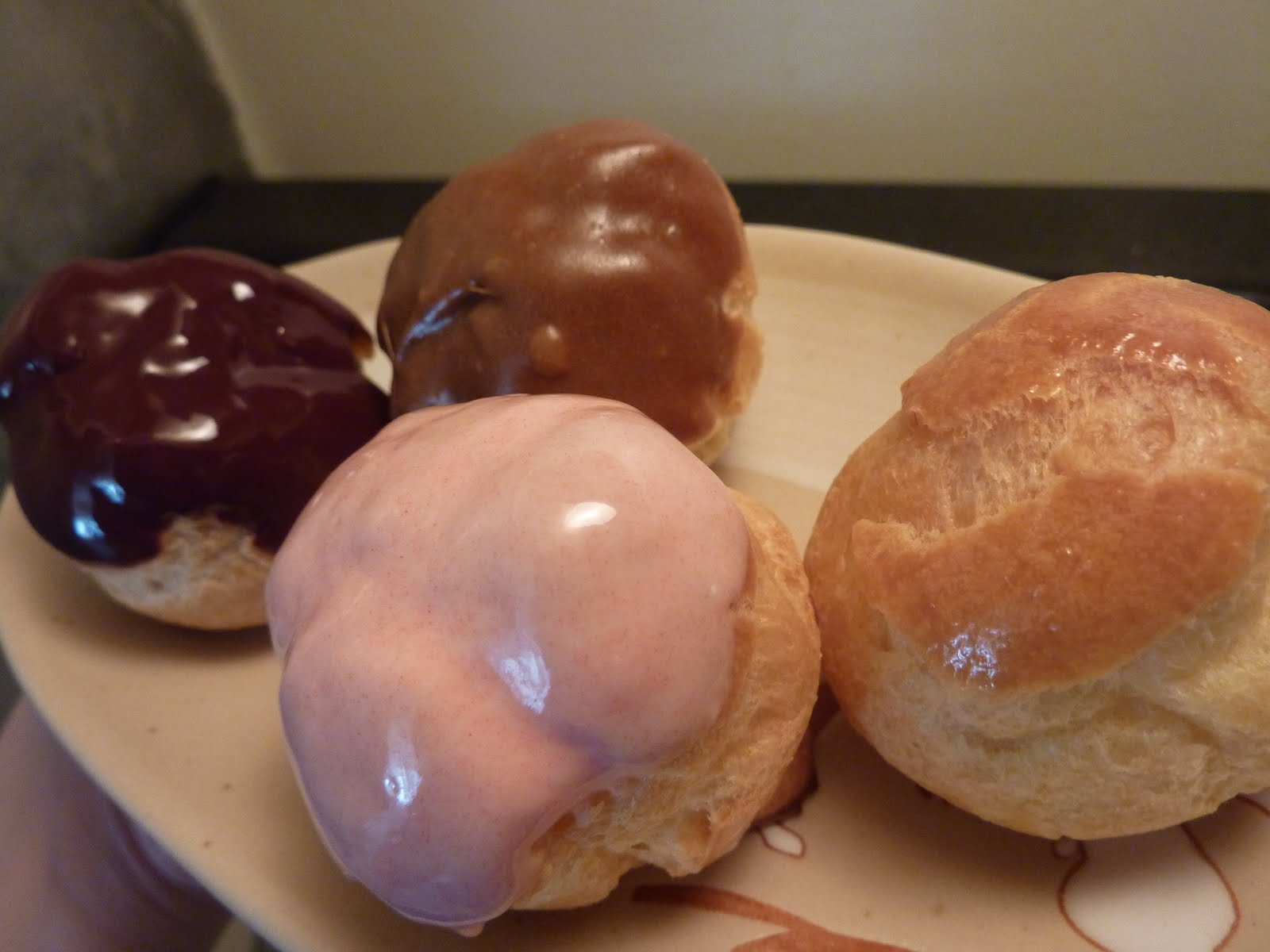 Sweets...Happiness: Mont St Clair - Profit roll choux プロフィットロール