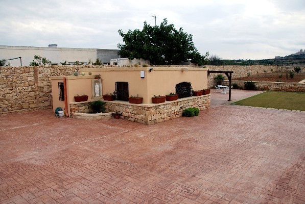 Ramblers Association of Malta: MEPA REWARDS ILLEGALITIES