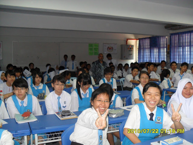 cikgu azhar: KONGSI AYAT DI BERCHAM (SYNTAX DISCOURSE AT SMK BERCHAM)